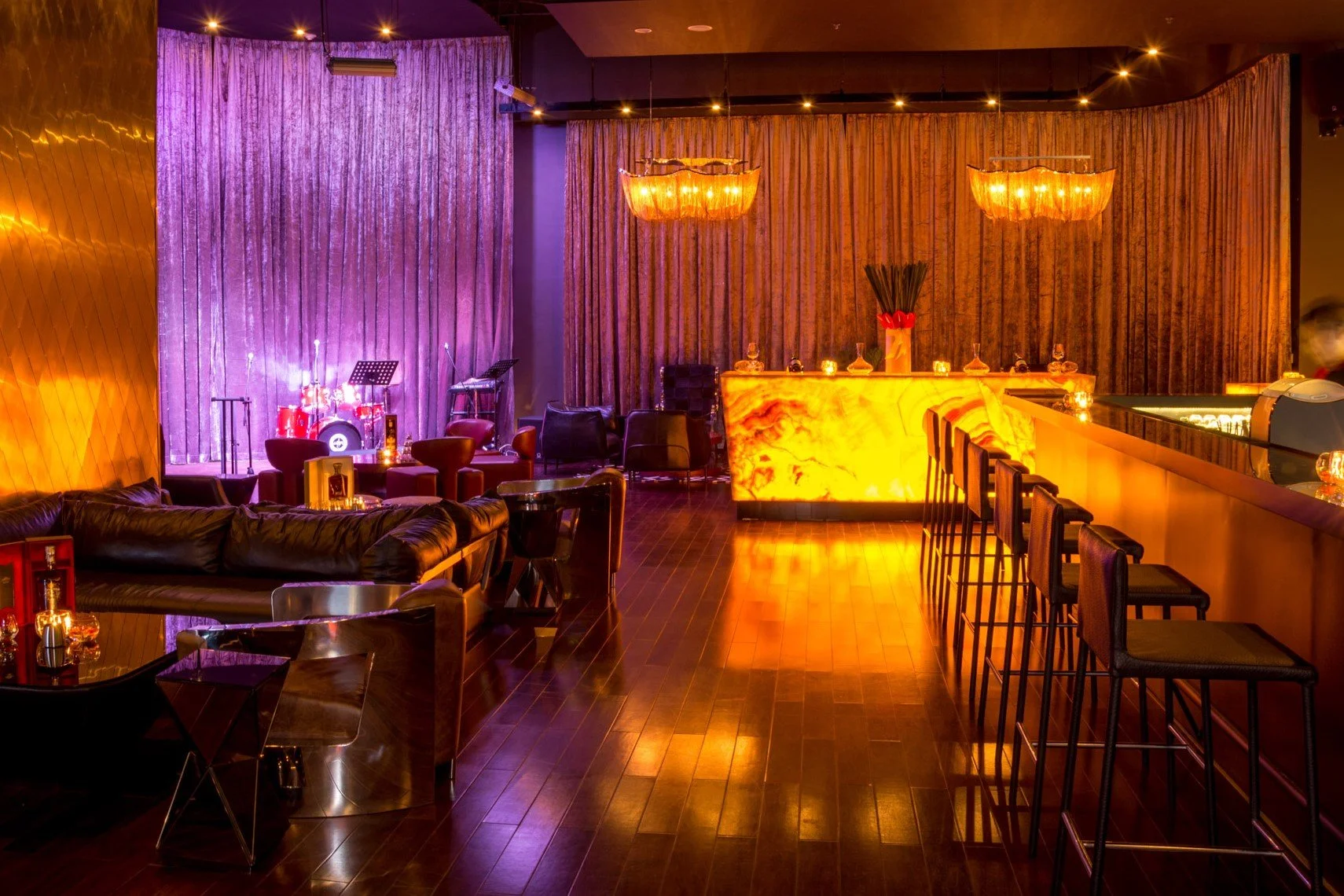 Amber Wine Lounge & Cellar — OUT-2 Design | Award-Winning Architecture ...