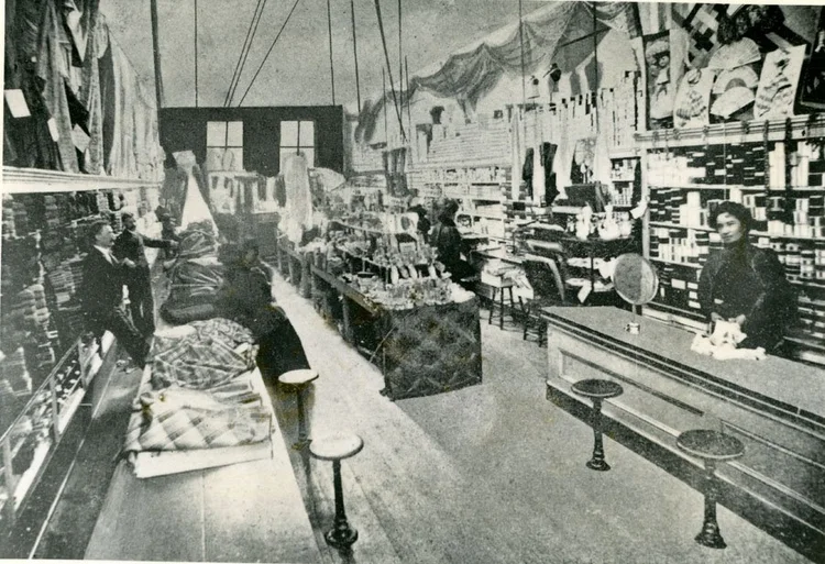 The Paris Department Store — The History Museum