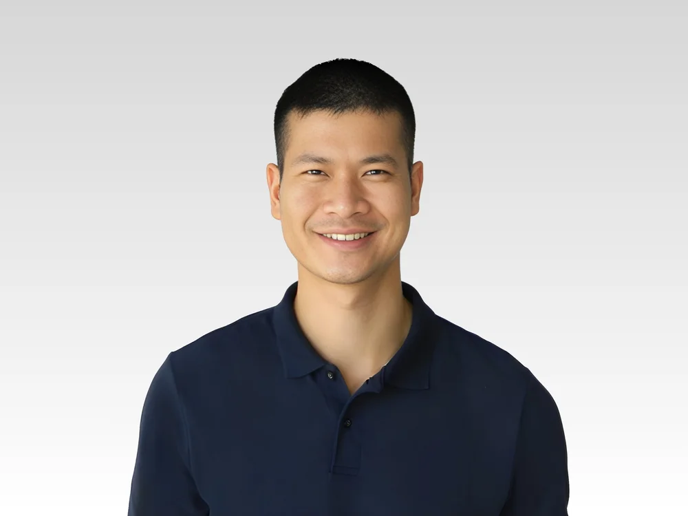 About — Stephen Velasco