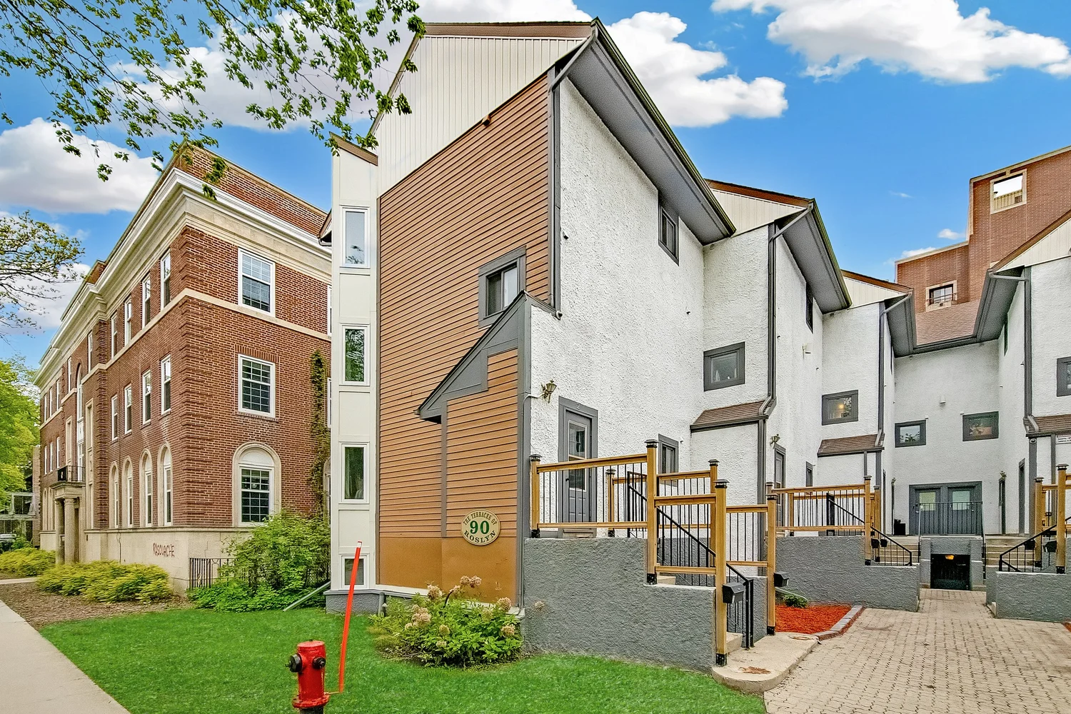 Listings — Amber van den Broek | Winnipeg Realtor