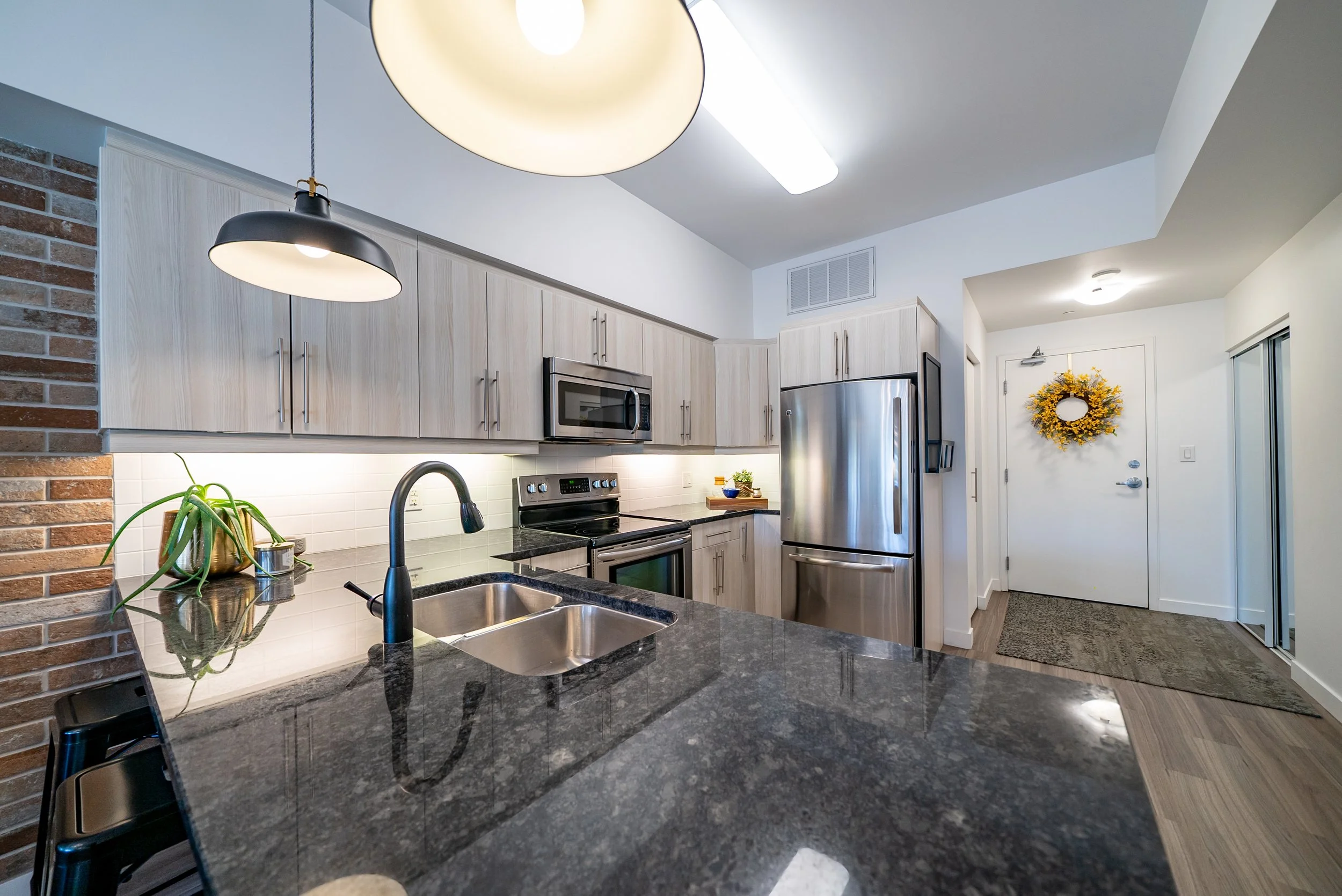 403-369 Stradbrook Avenue — Amber van den Broek | Winnipeg Realtor