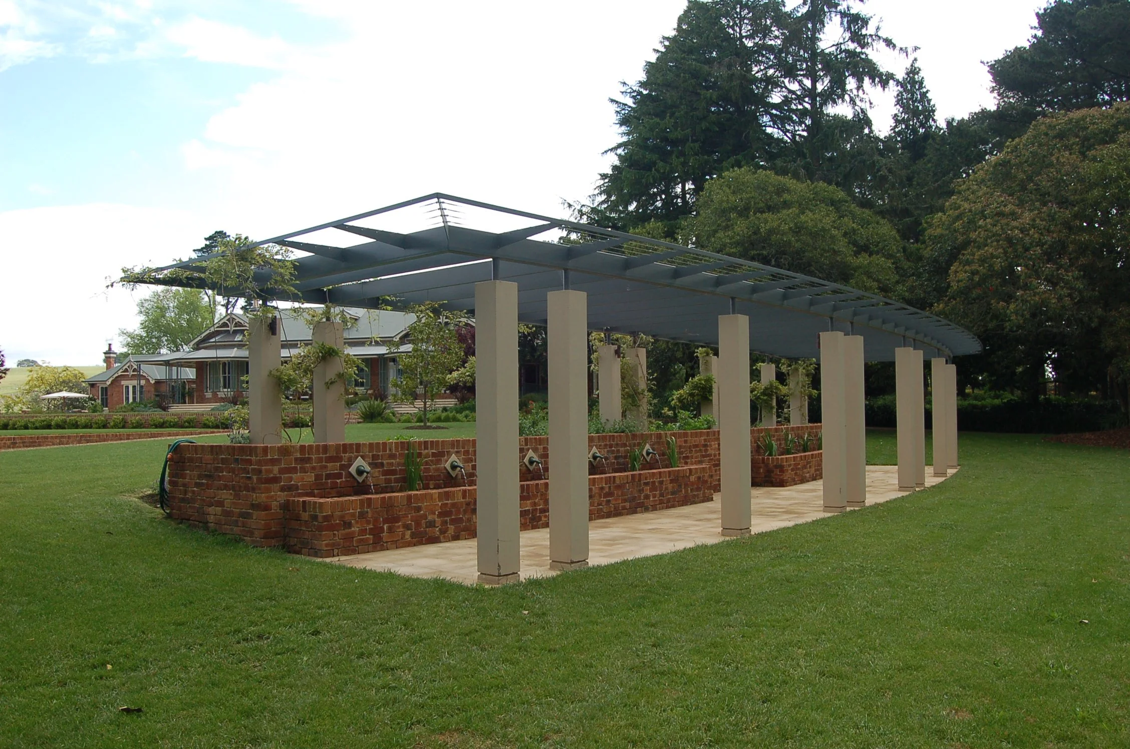 PERGOLAS — Michael Bligh & Associates