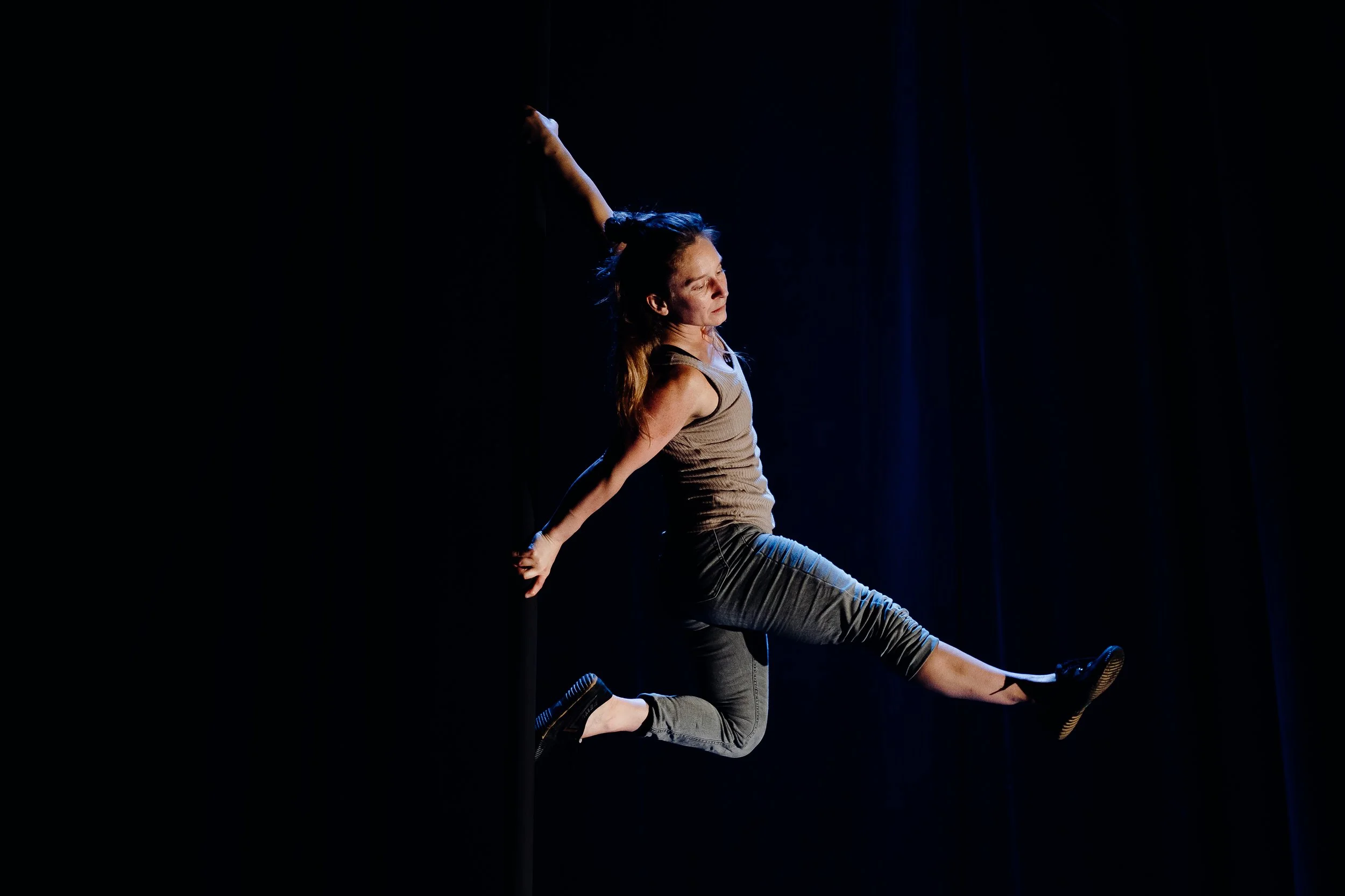 Footprint in the Snow by Laura Moy — Split Second