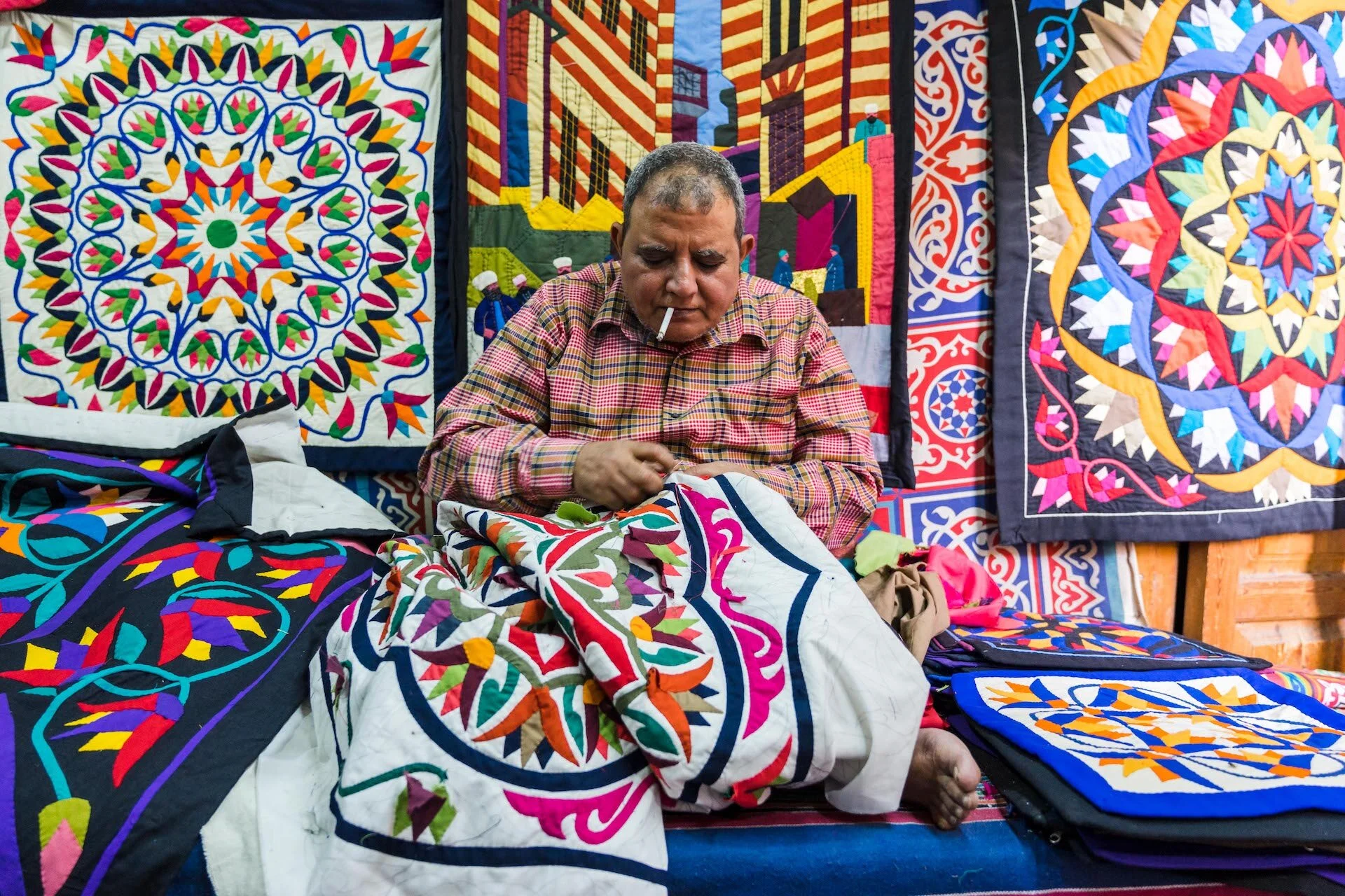 The Artisans of al-Darb al-Ahmar: Life and Work in Historic Cairo ...