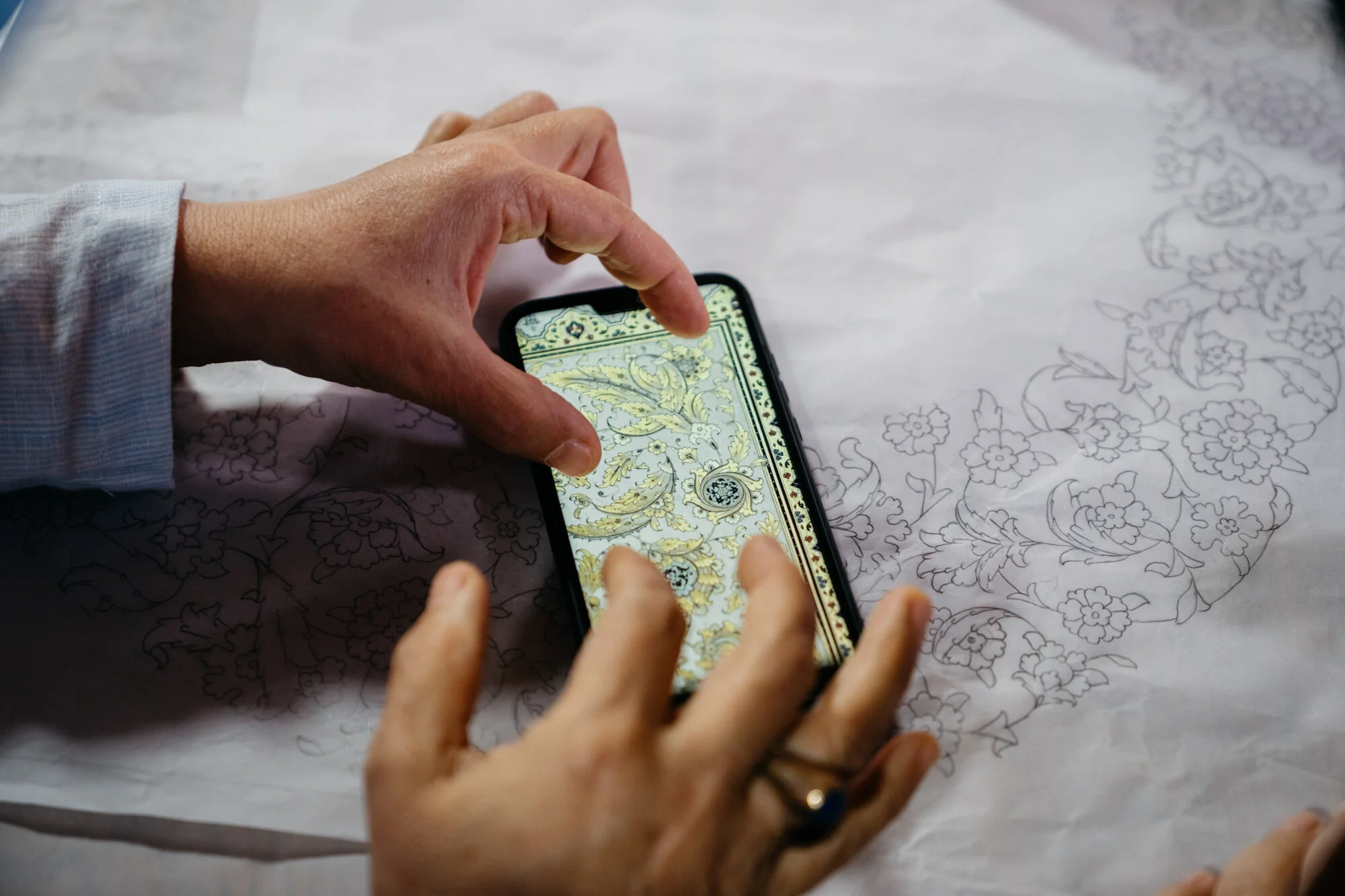 Ayten Tiryaki, master calligrapher and illuminator of Istanbul ...