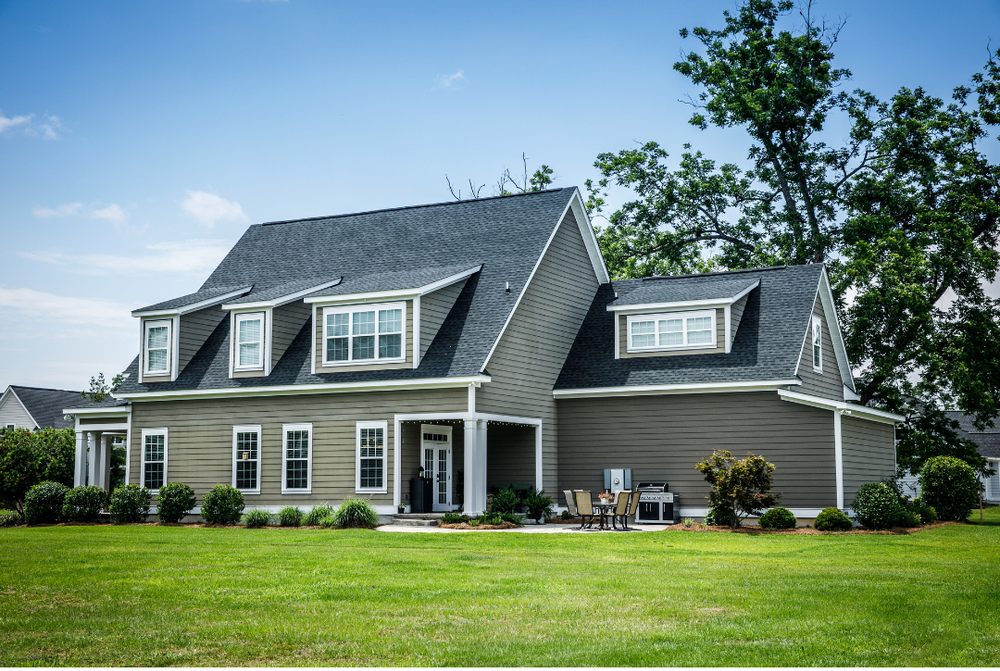How Long Does Siding Last and When Should It Be Replaced? | Wood Street ...