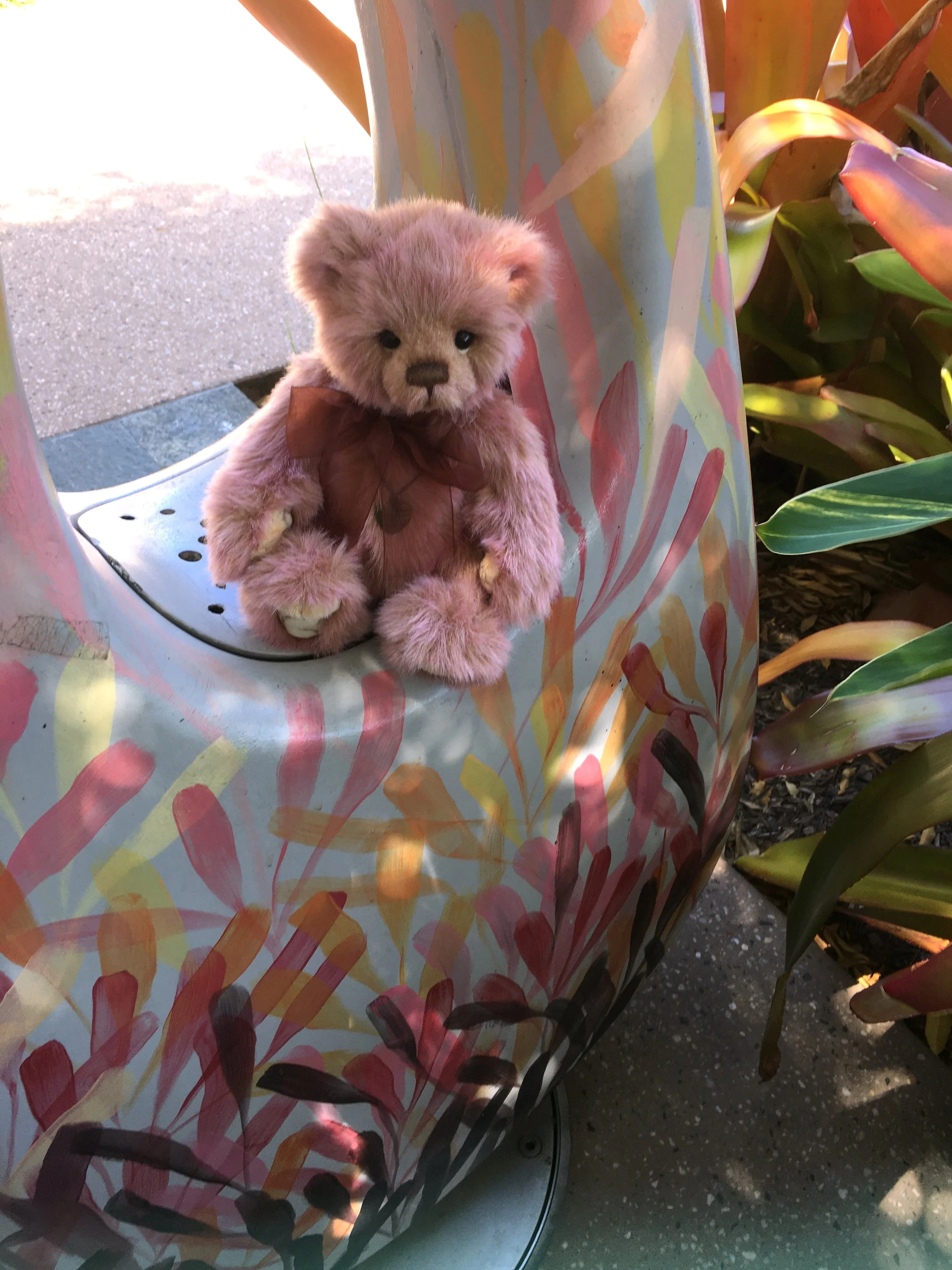 Dewey — Let Loose Fashion & Bears