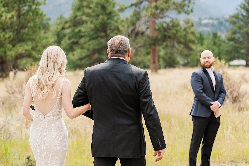 Fall Elopement in Estes Park, Colorado | Ashley and Stephen — Colorado ...