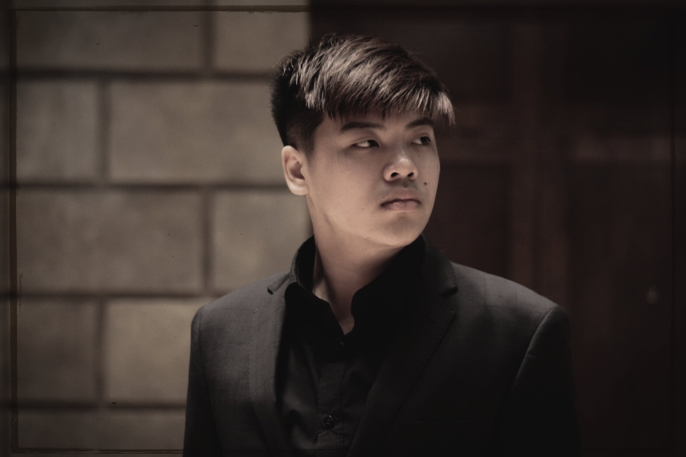 Tony Yan Tong Chen - Homecoming — Five Lines