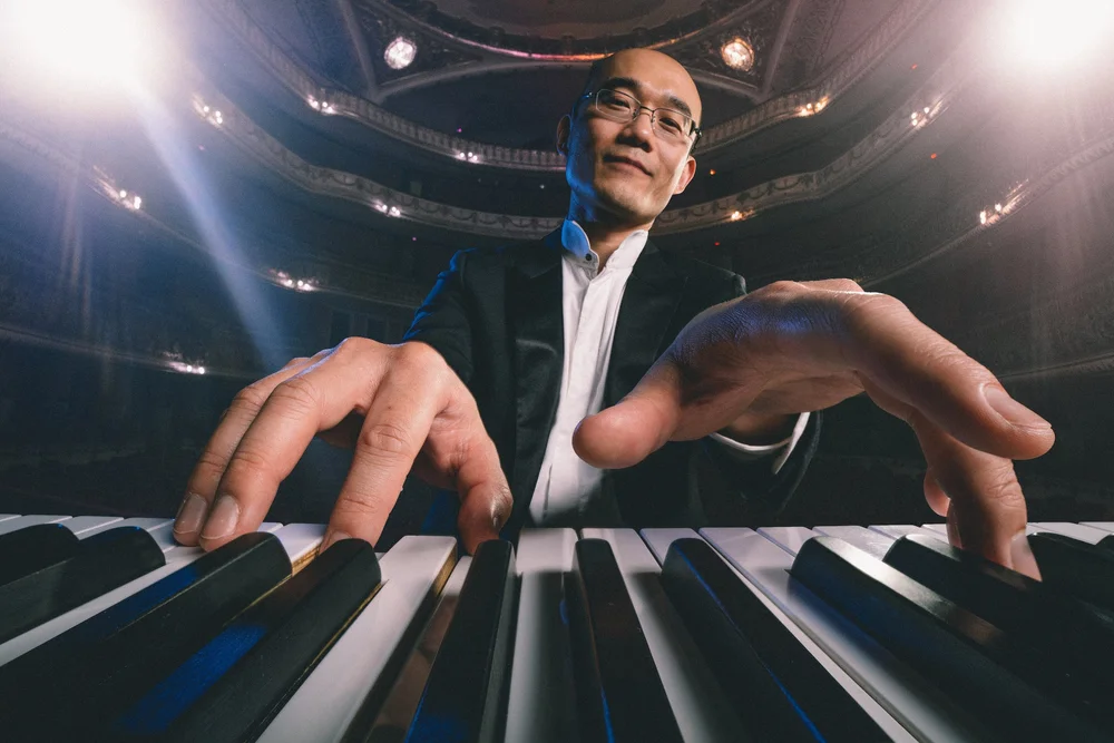 Pianist Jian Liu: a way of living through music — Five Lines