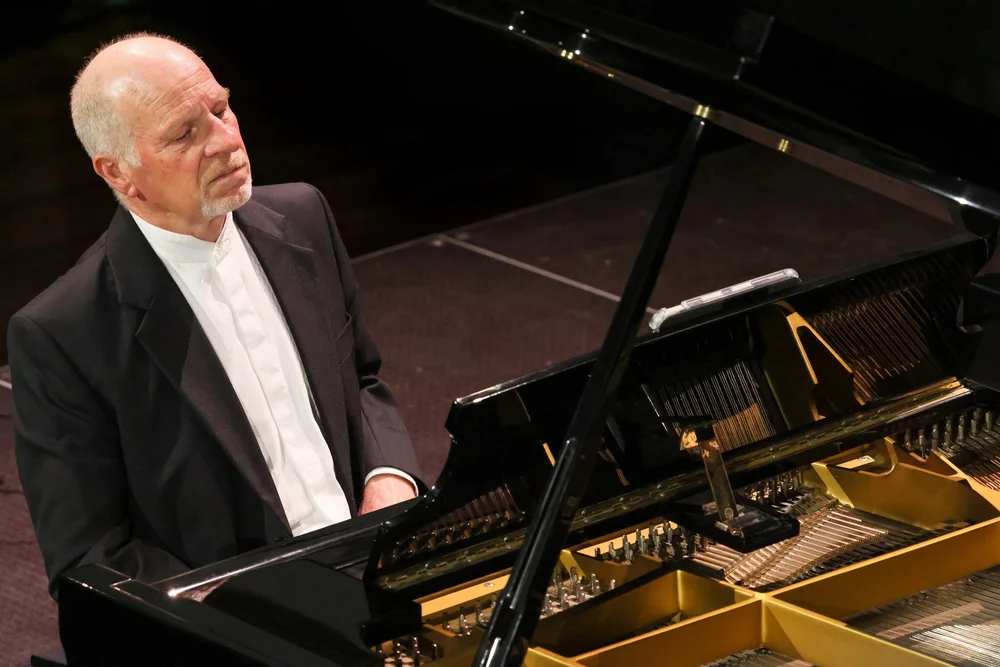 Michael Houstoun and “the 48”: insight into Bach’s genius — Five Lines
