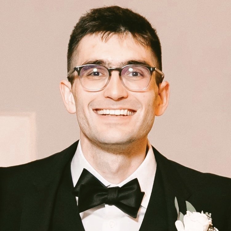 About — OFFICIALLY OAKS