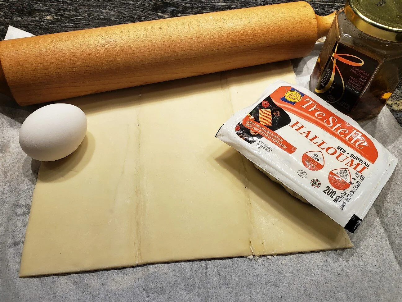 Puff Pastry Halloumi Bites — The Renata Collective