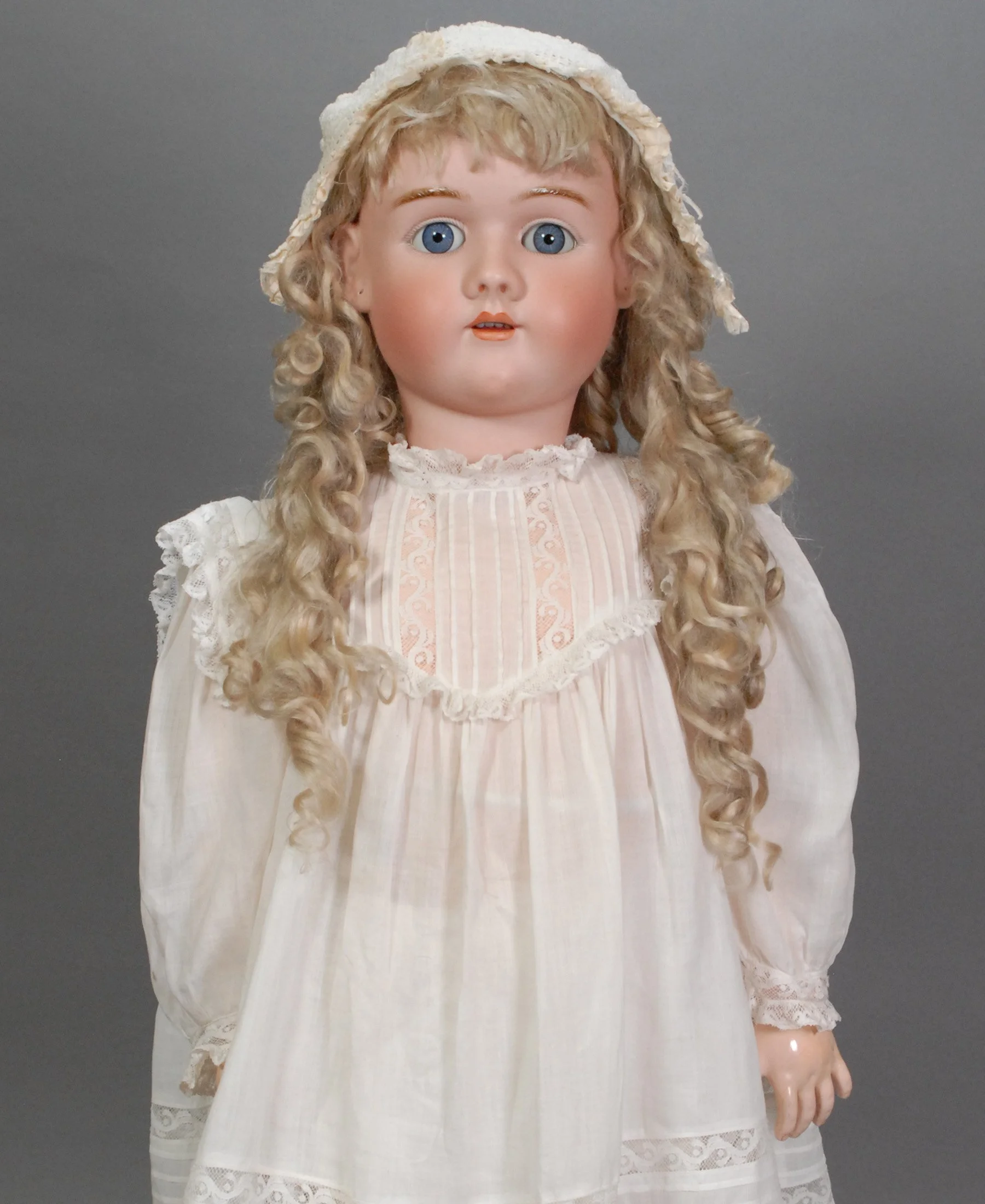 German Dolls — Carmel Doll Shop