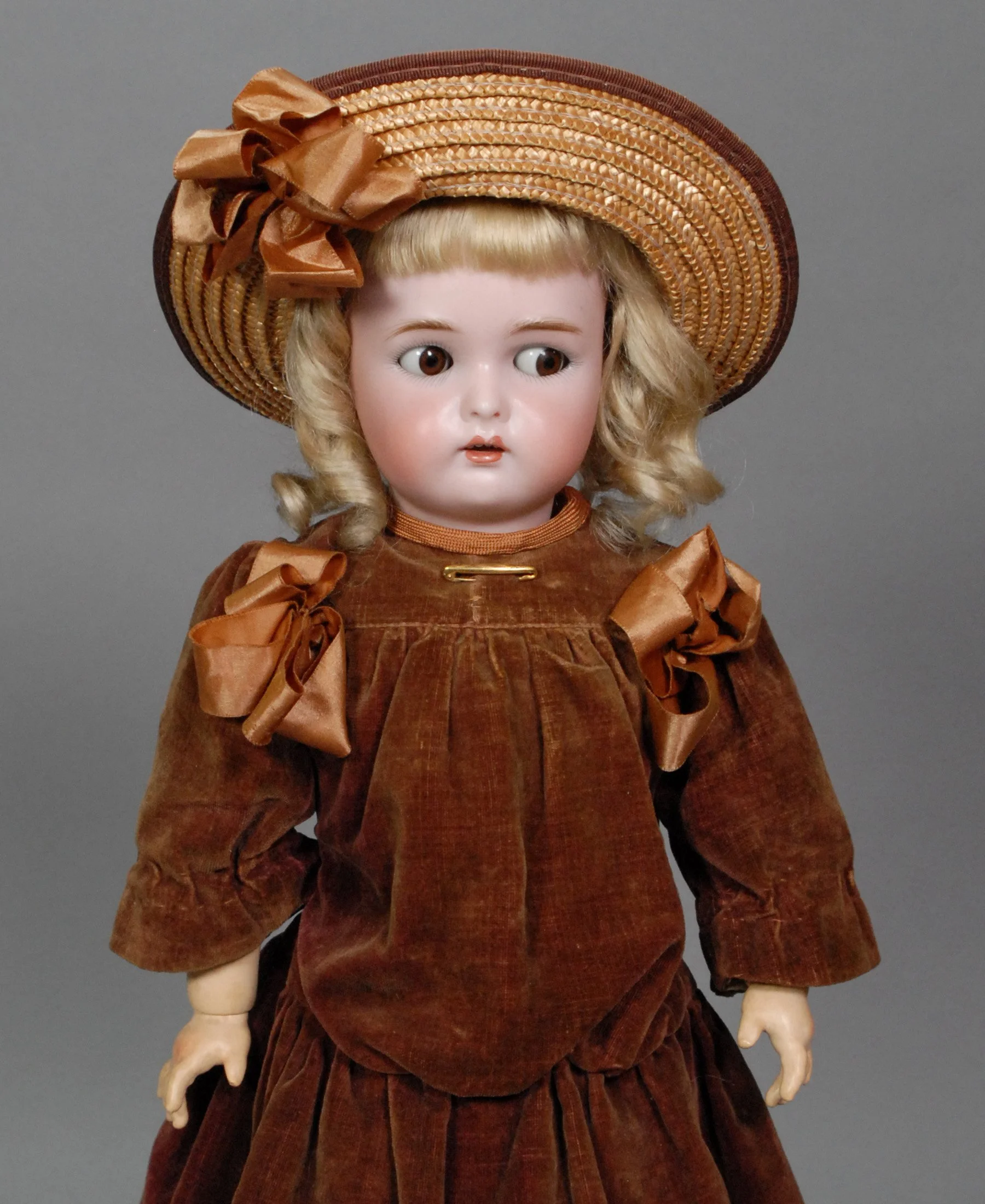 German Dolls — Carmel Doll Shop
