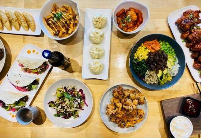 Shareables — Hola Seoul