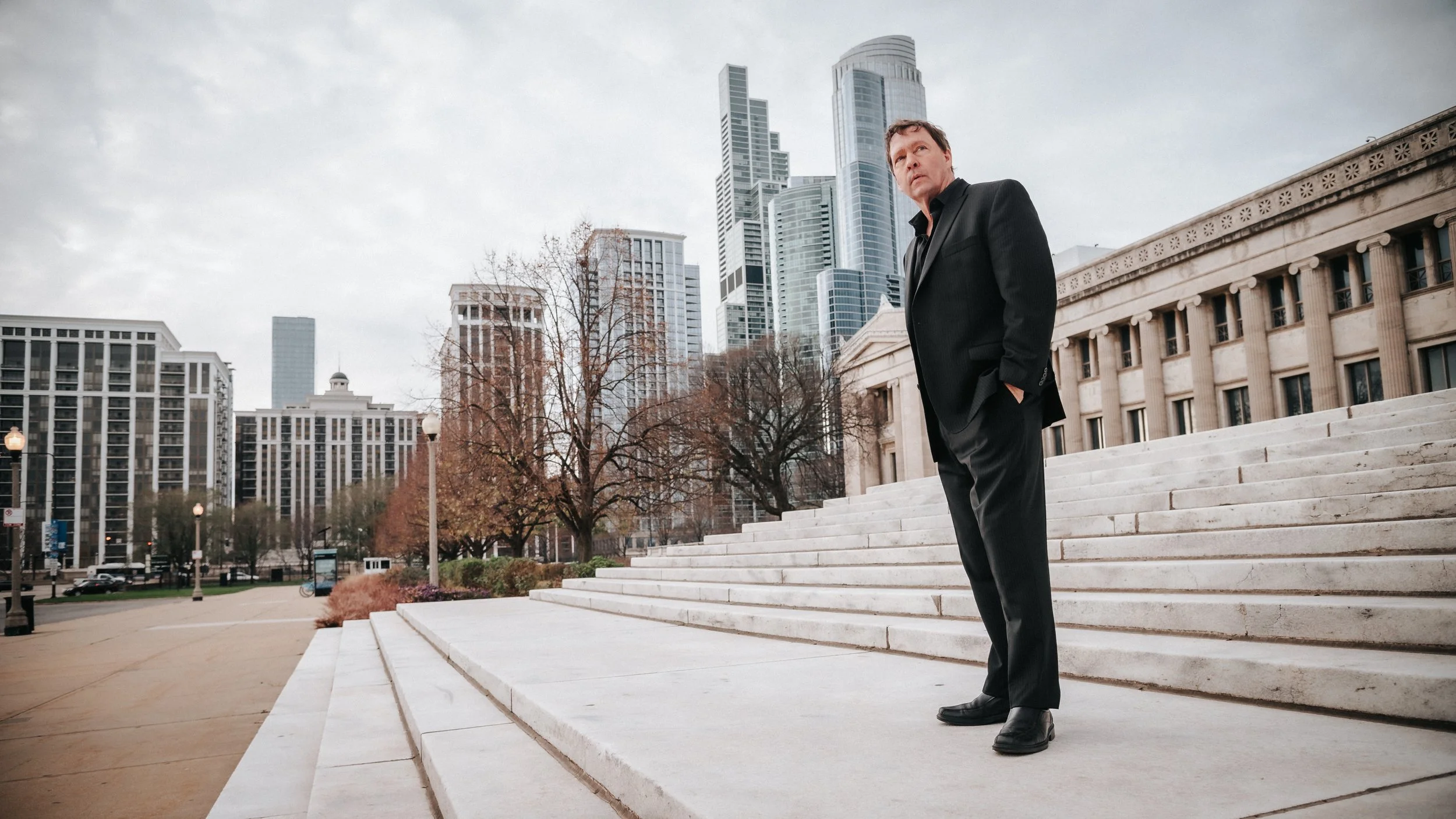 Biography — D.B. SWEENEY