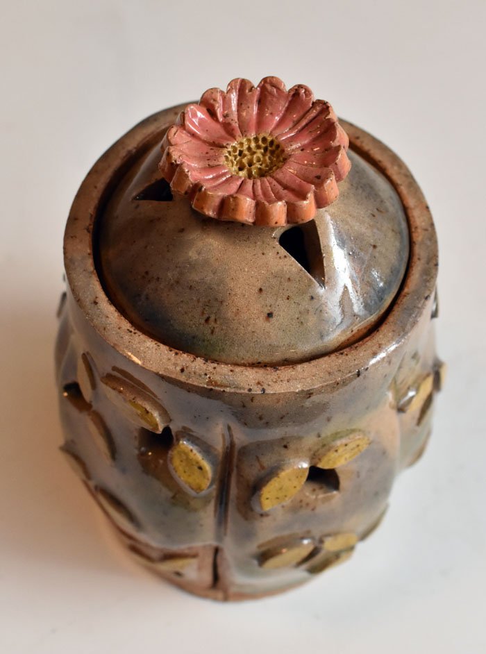 Lincoln Square Pottery Studio and Learning Center