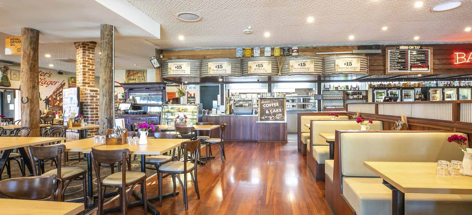 Wanneroo Villa Tavern, Wanneroo, WA