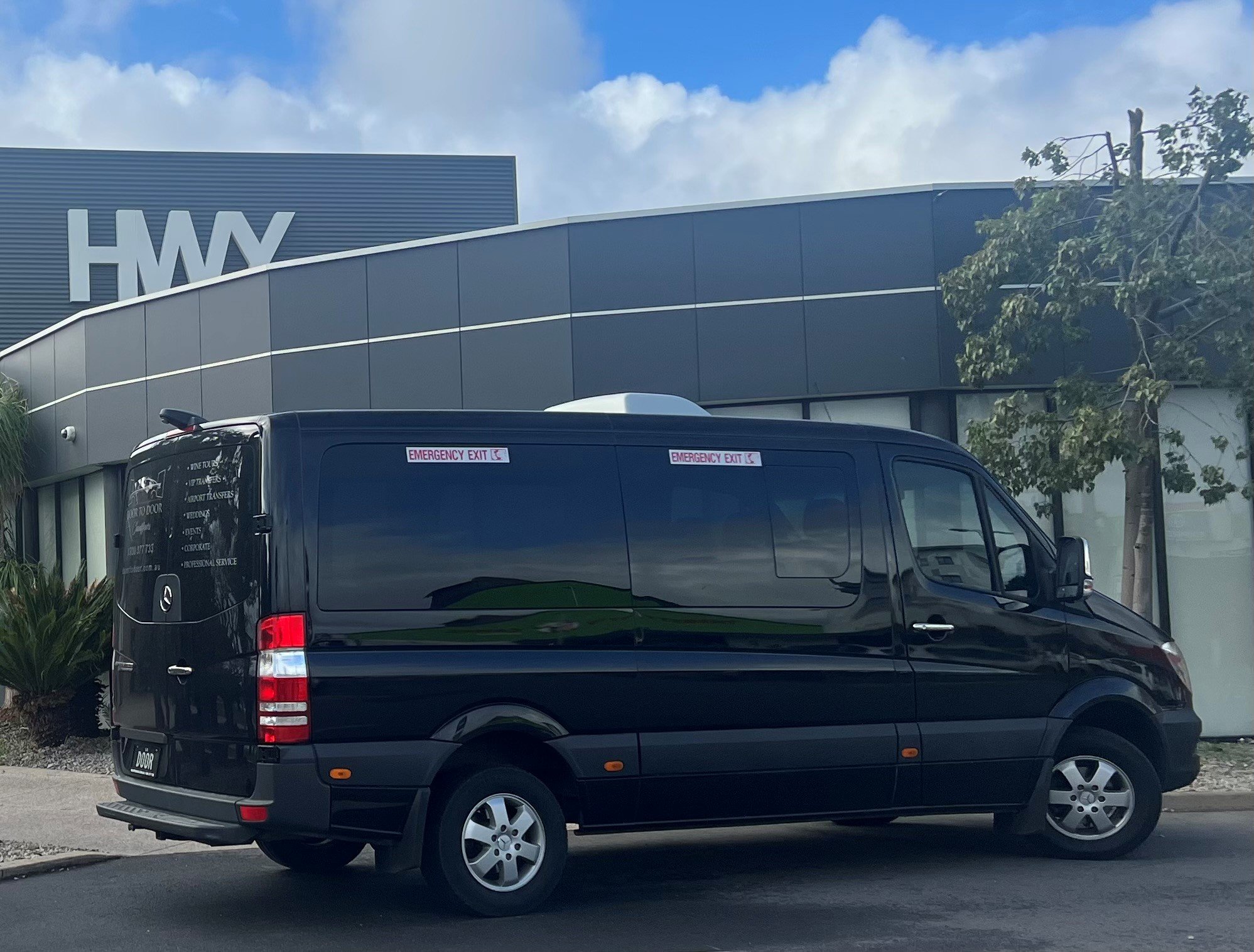 Airport Chauffeur Adelaide | Airport Transfers Adelaide | Chauffeur ...