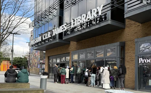 Community Support in Libraries — Love Hackney