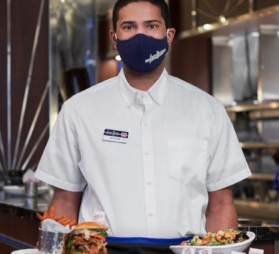 BWI Hiring | Join Our Team Today! — Silver Diner