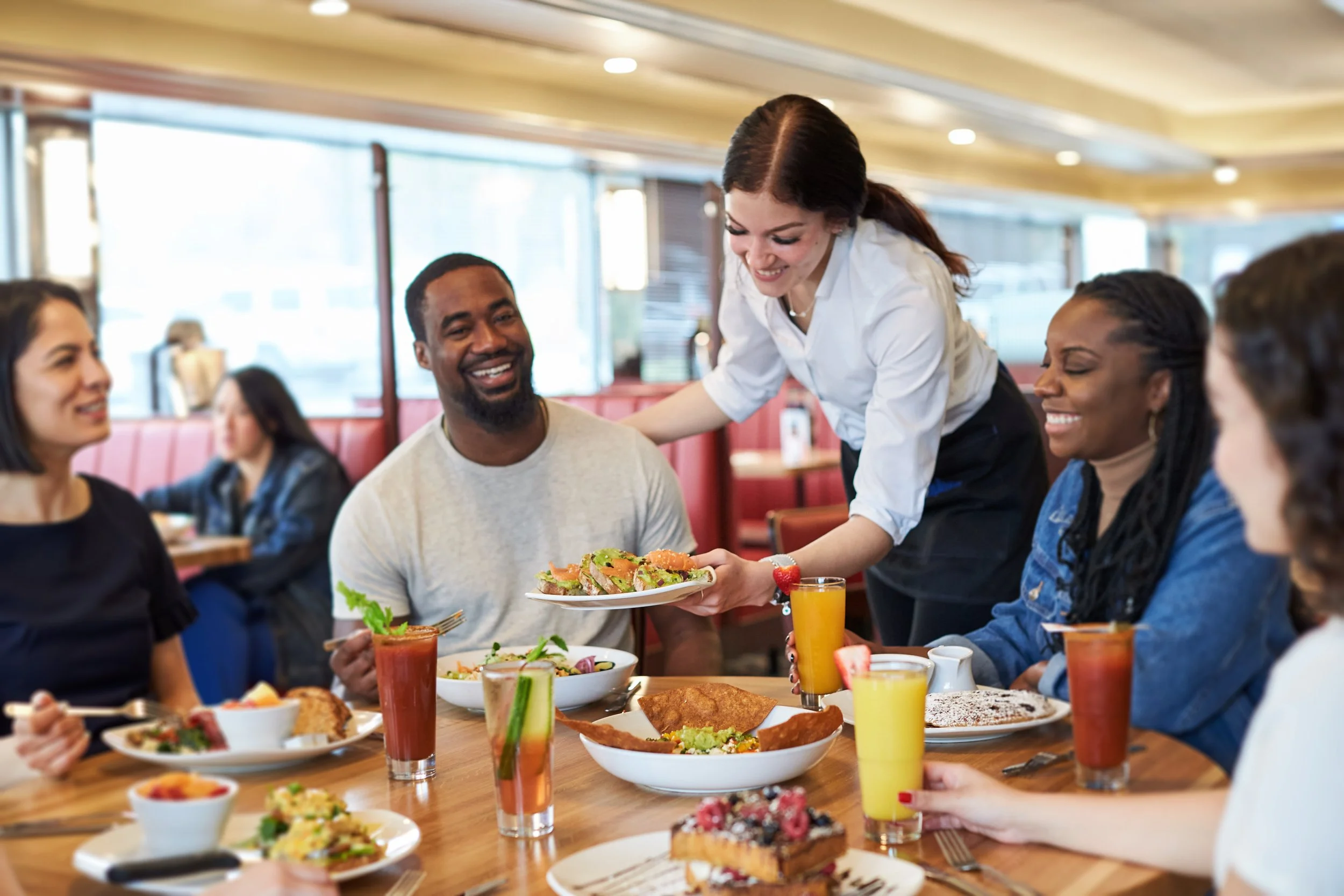 Careers — Silver Diner