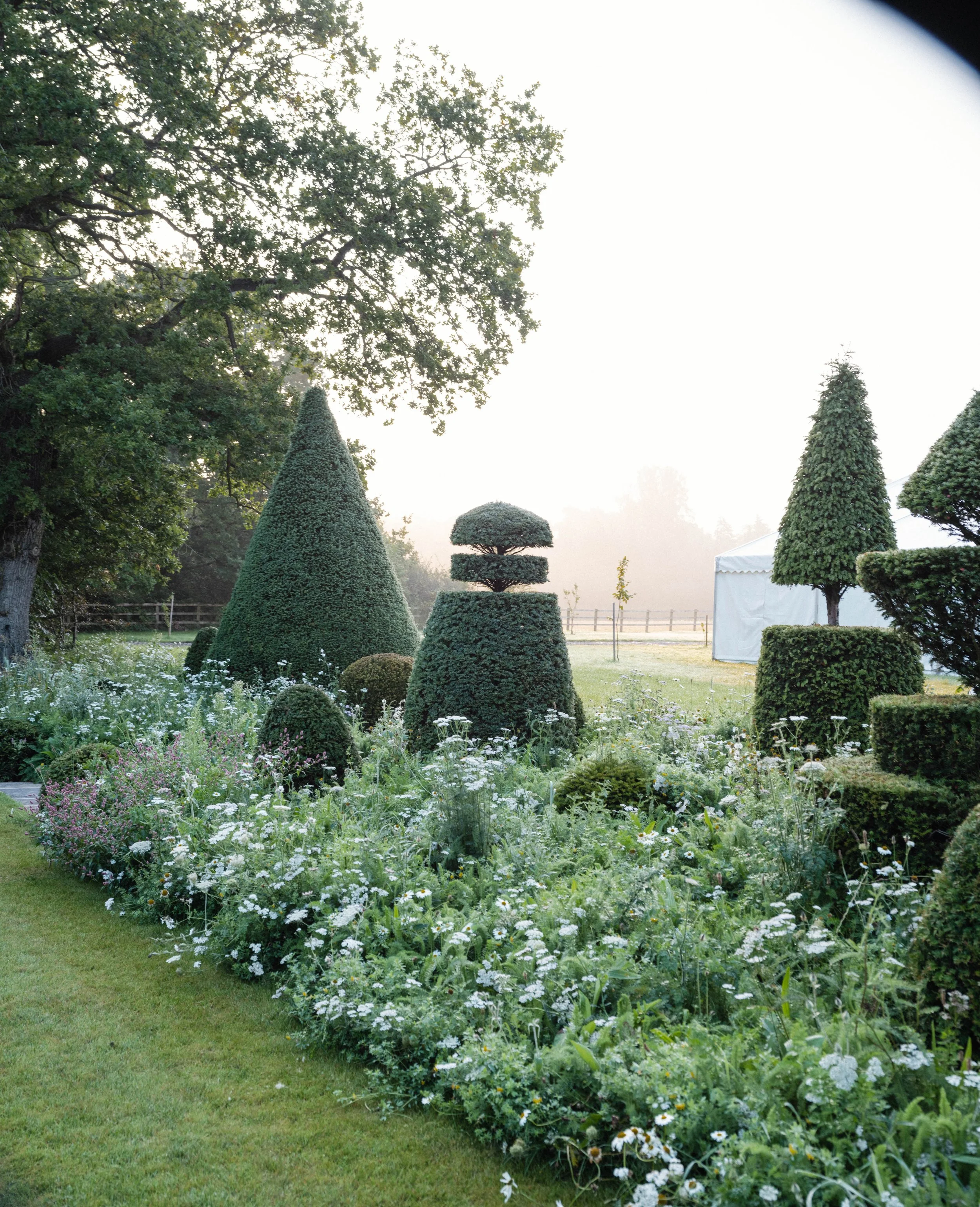Landscape Floral and Garden Design — Lucy Hunter, The Flower Hunter