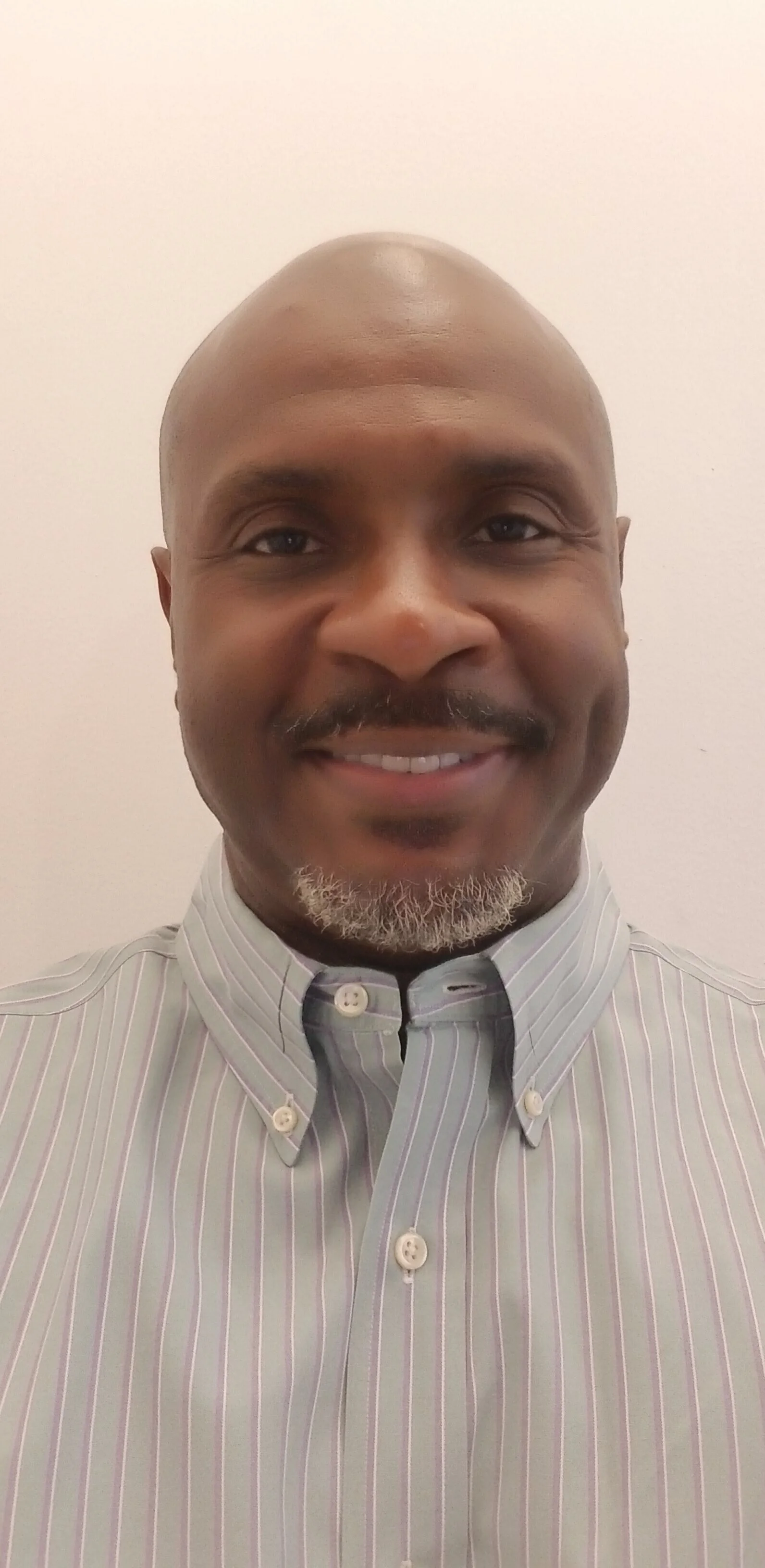 Lonnell's bio — SEIU Local 1