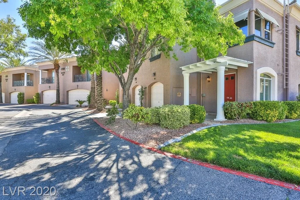 Sean Evenden LIFE Realty District