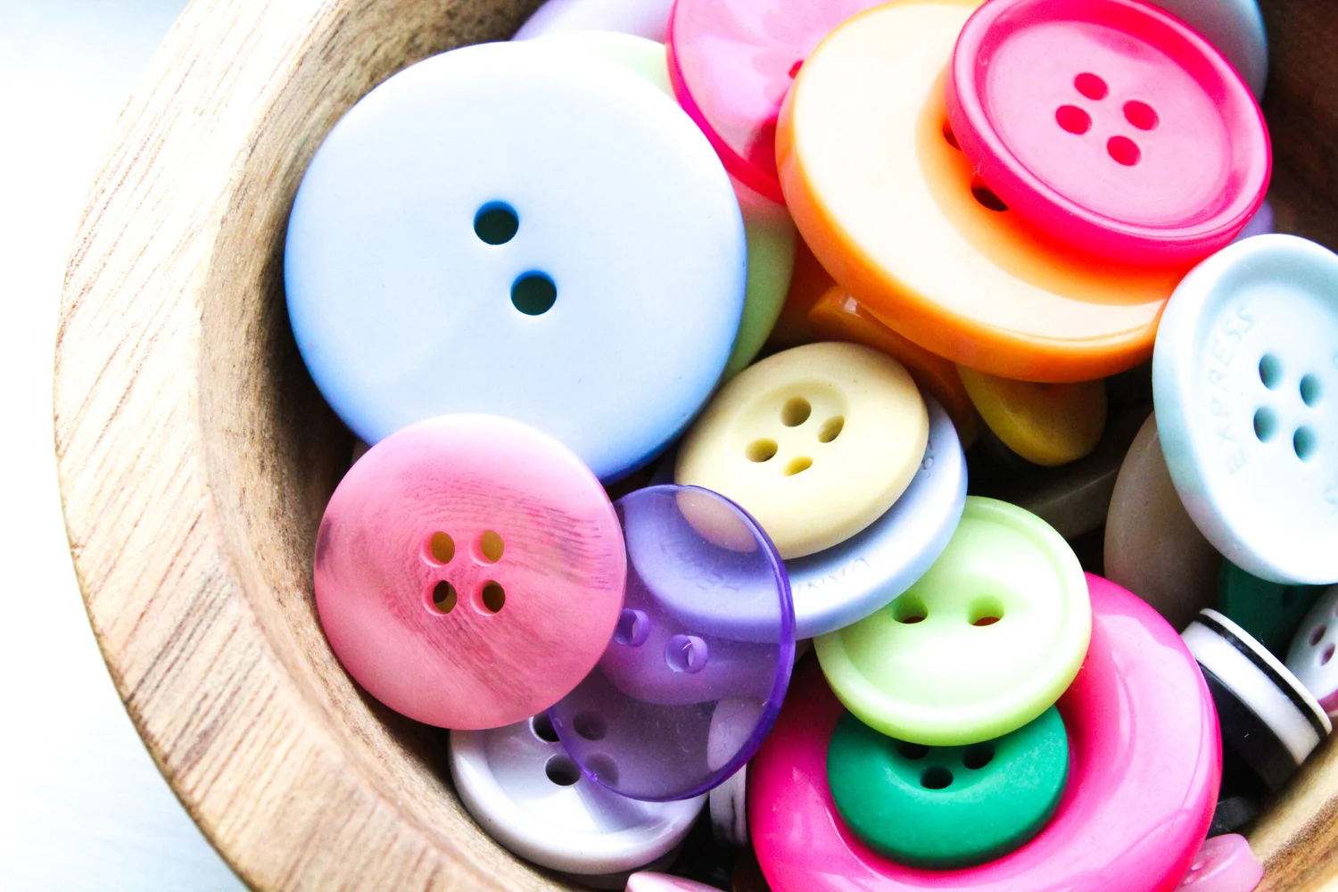 BUTTON TREE — Make It Jewish