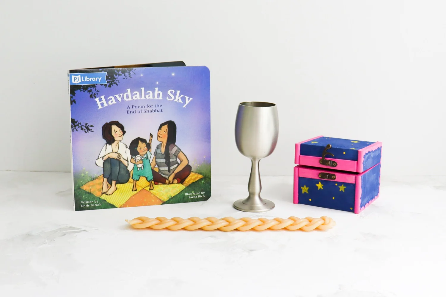 PAINTED WOOD HAVDALAH SPICE BOX — Make It Jewish