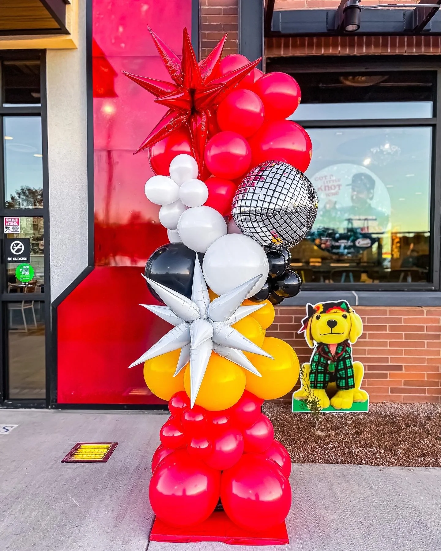 Party Pillars — House of Balloons