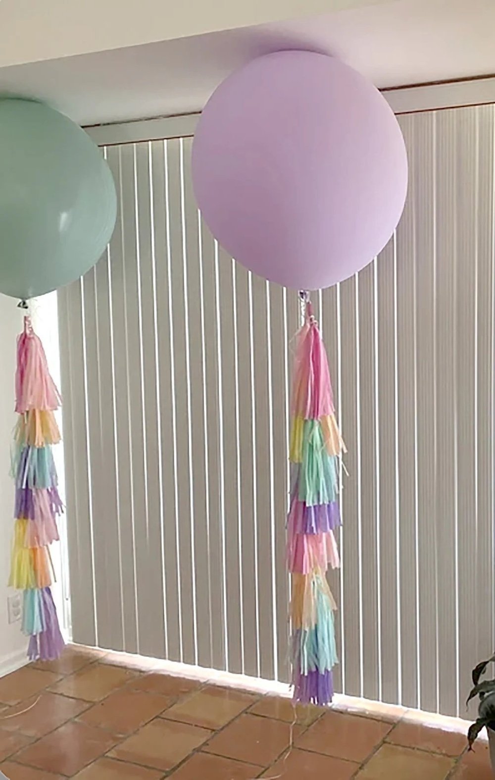 Jumbo Balloons — House of Balloons