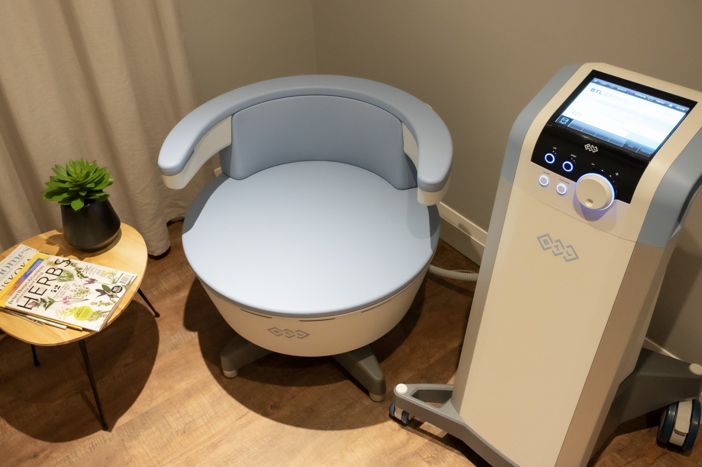 The Emsella Chair for Incontinence — Muskoka Urology