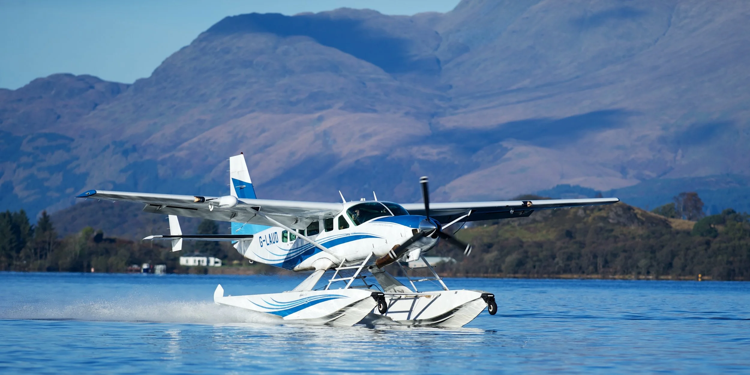 LOCH LOMOND SEAPLANES