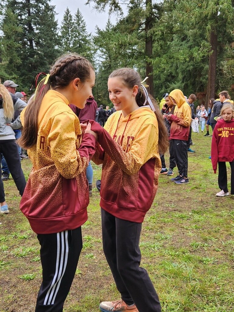 WE ARE THE CHAMPIONS, MY FRIEND -TDHS Girls X-Country takes district ...