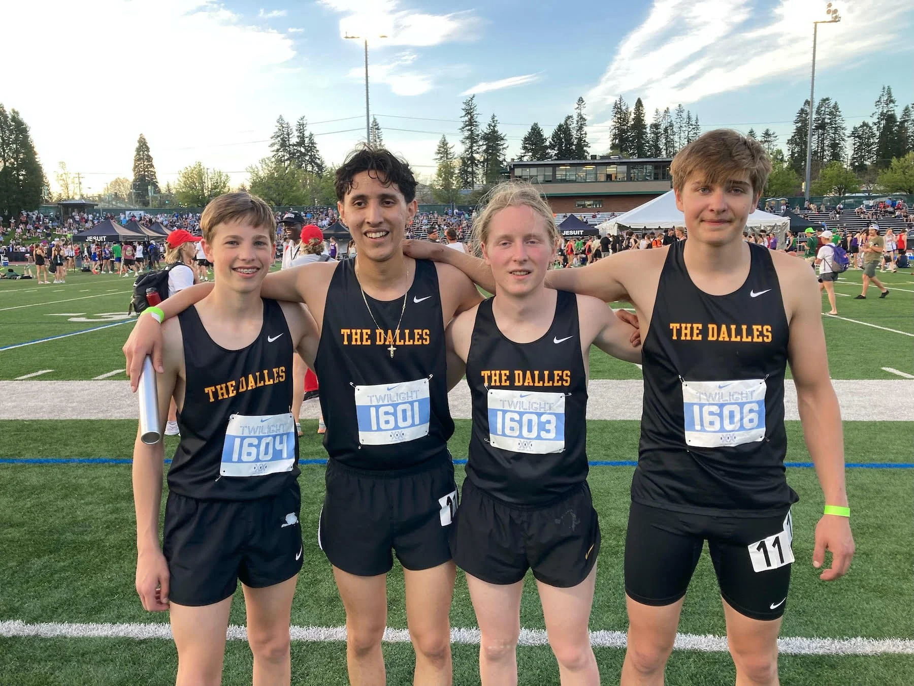 It’s gonna hurt either way: The Dalles Track team shows strong at JV ...