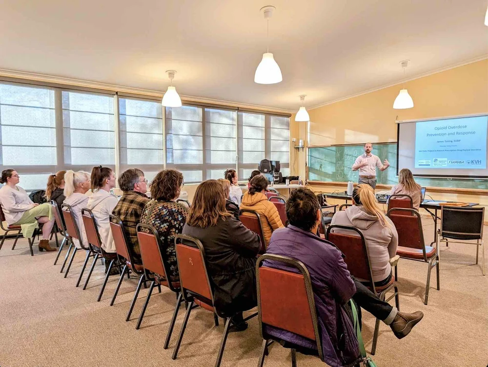Opiod Overdose Training Teaches Locals Lifesaving Knowledge — Columbia ...