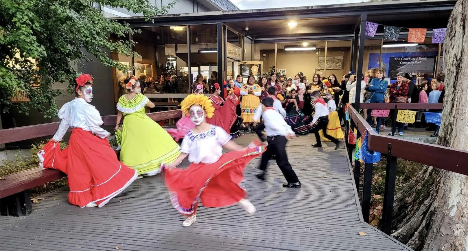 Over 250 People Attend Dia de los Muertos Celebration in The Dalles ...