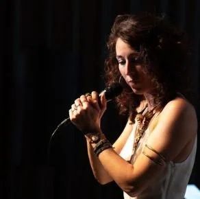 Singer Songwriter Wednesday at Bargeway Pub; Gorge serving up feast of ...