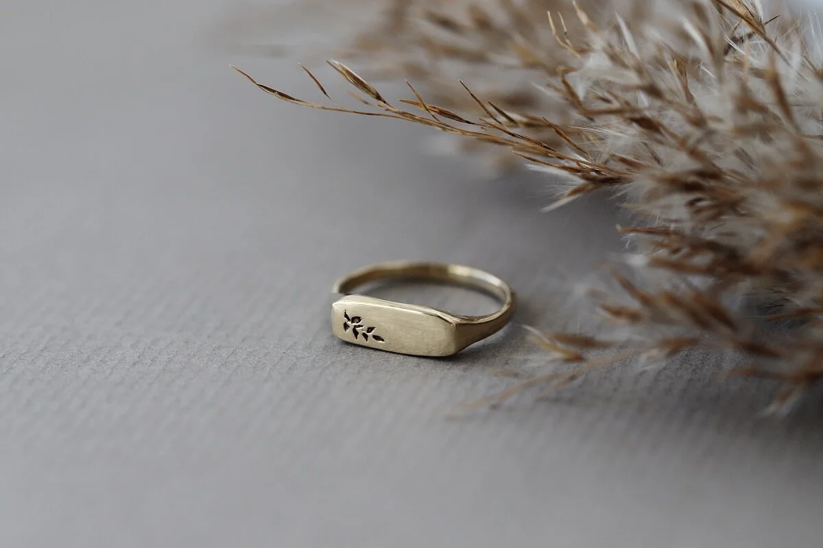 Full Moon 'Leif' Ring — Only Through Shadows