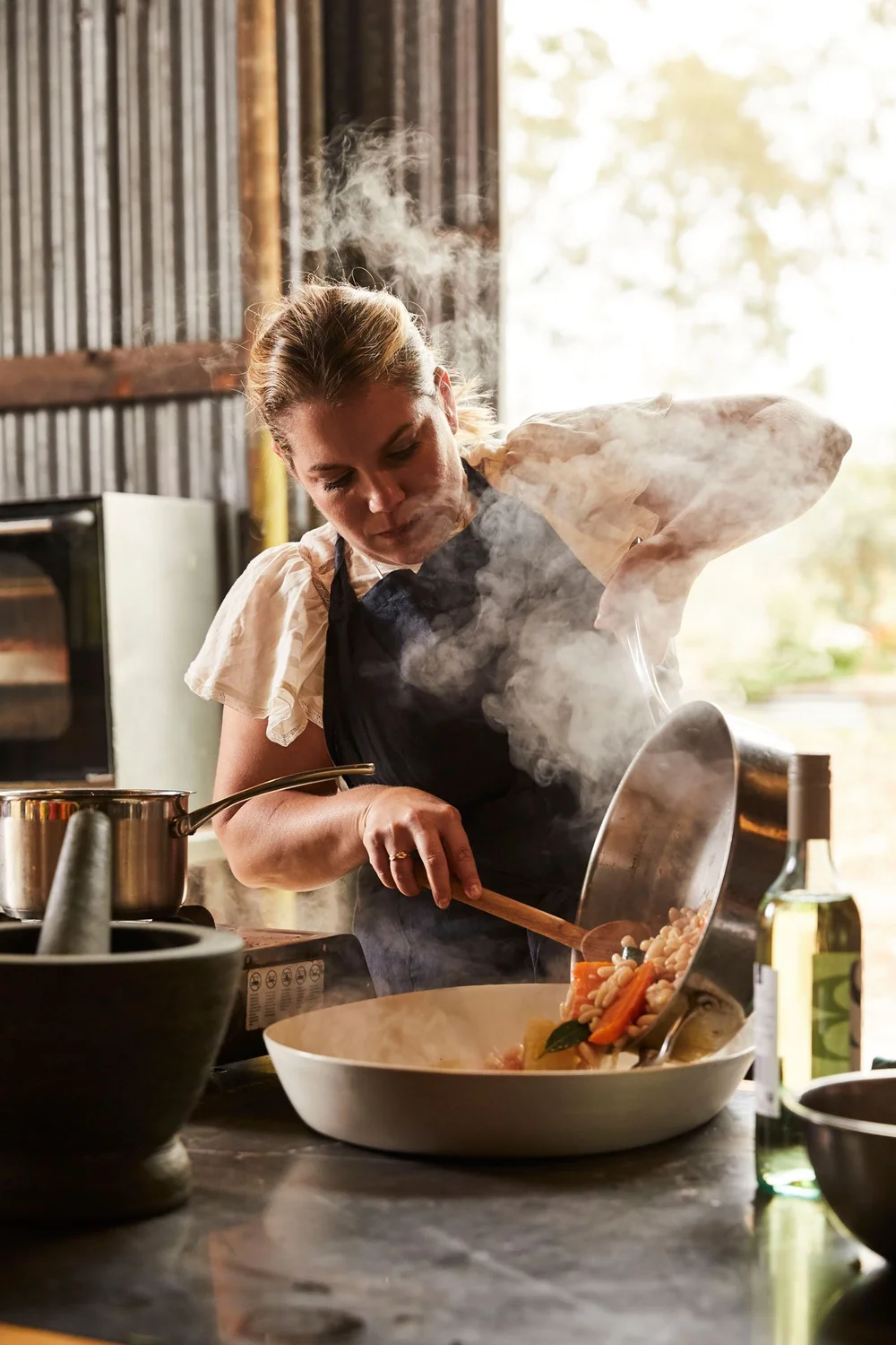 About — Danielle Alvarez