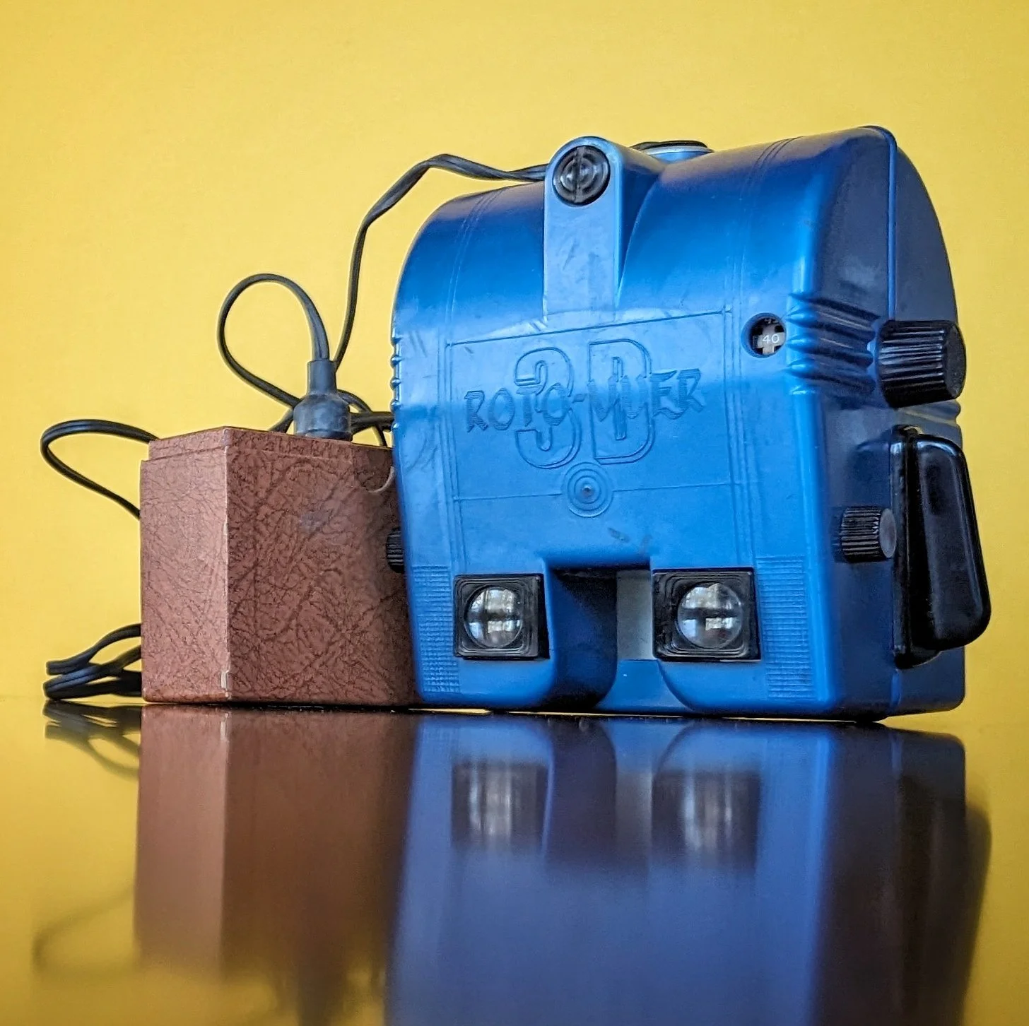 3D Roto-Vuer | Rotary Stereo Viewer | 1950s United States — Vintage 3D