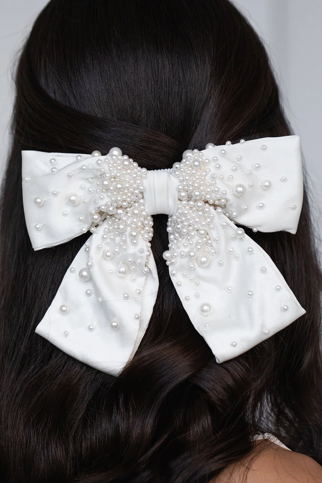 Shop Beautiful Bridal Accessories — HR Bridal Accessories