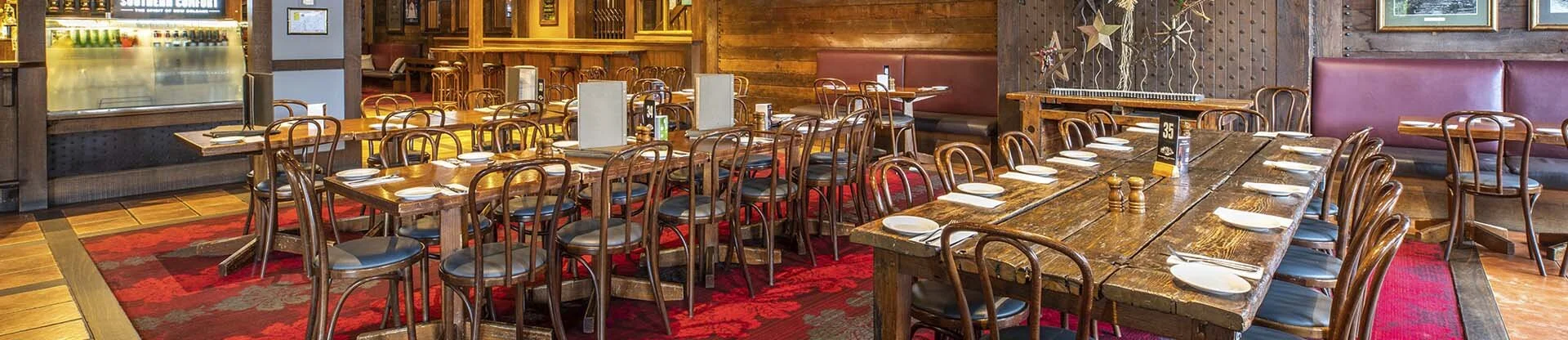 Dining — Berwick Inn Hotel, Berwick, VIC