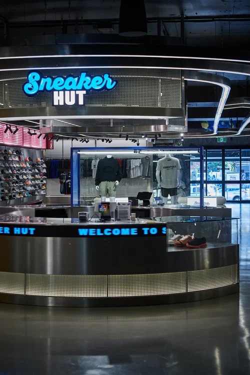 Sneaker Hut — Span Design Studio