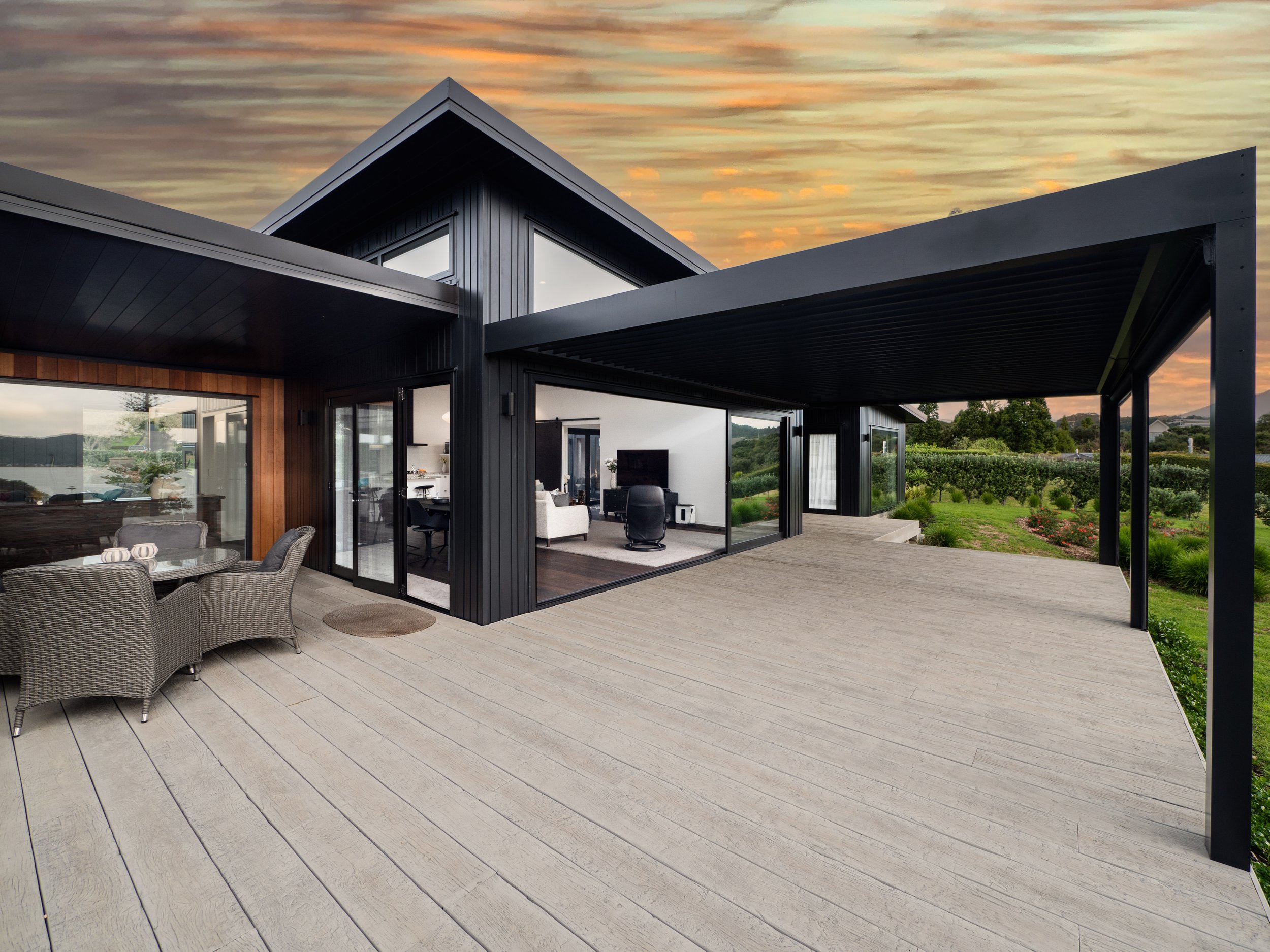 black rocks construction