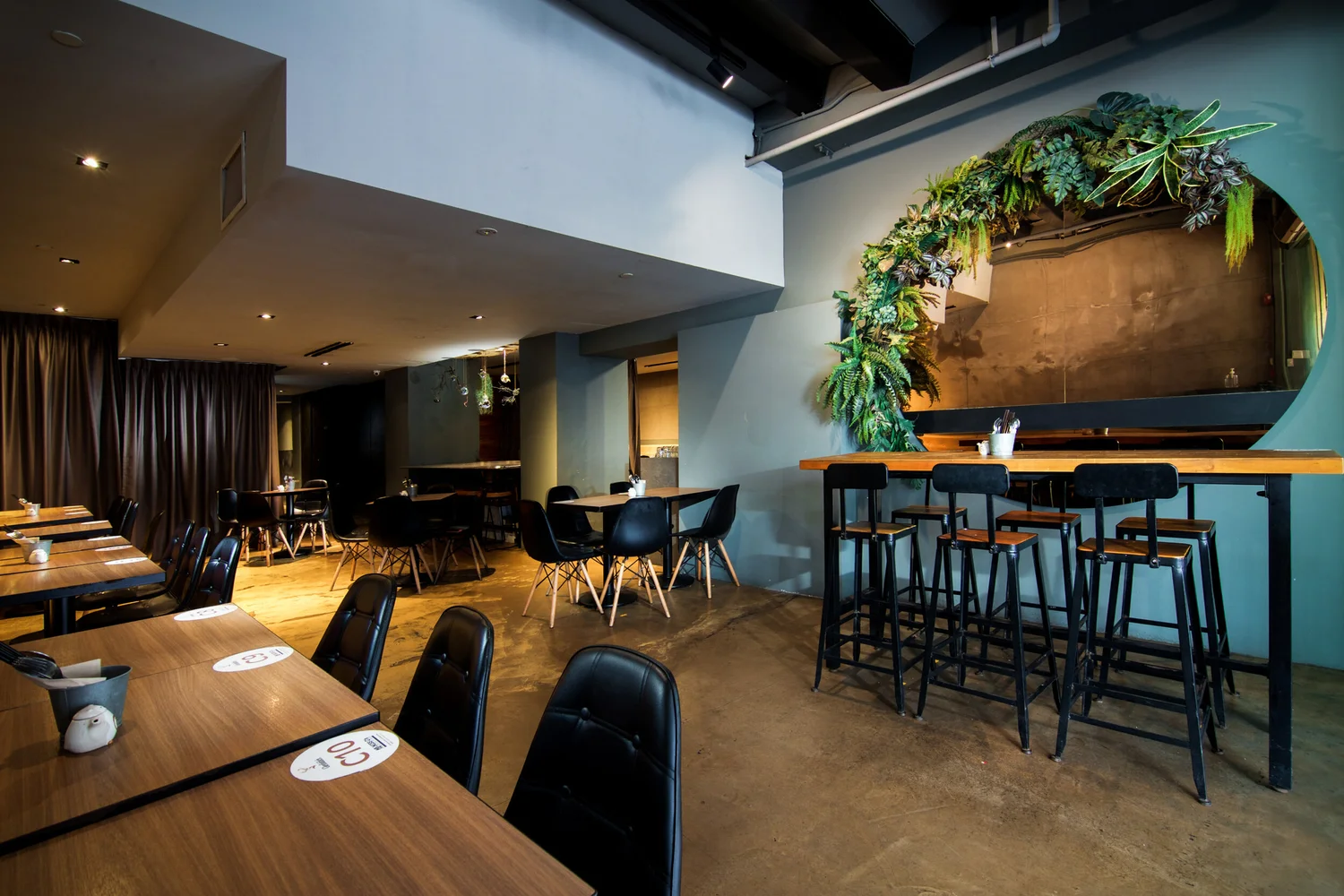 Miss G's Grill & Bar | Enjoy Tasty Comfort Food Now