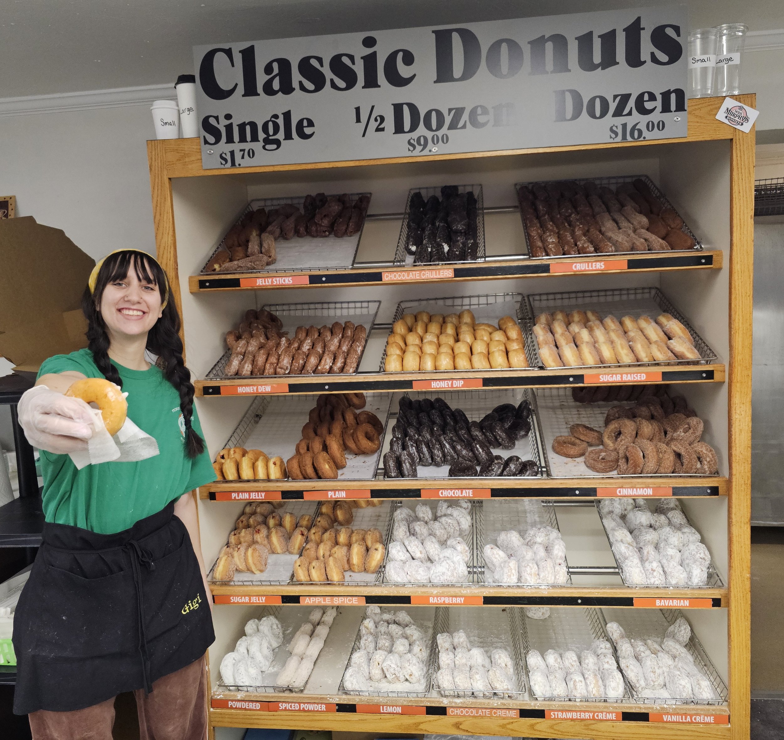 MRS. MURPHY'S DONUTS